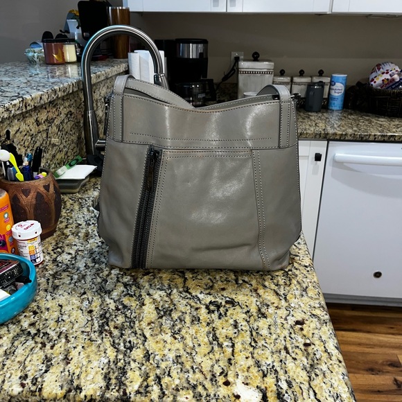 Frye | Bags | Euc Authentic Frye Lena Zip Hobo Leather Handbag 2x15 ...